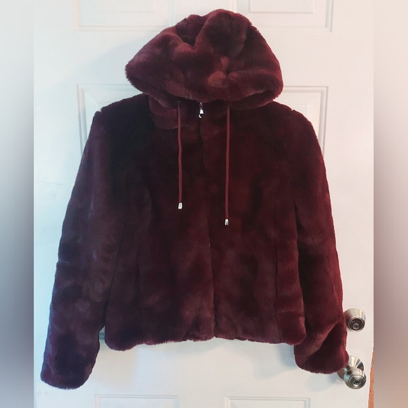 Rachel Zoe | Jackets & Coats | Nwot Rachel Zoe Sz M Burgundy Teddy Coat ...